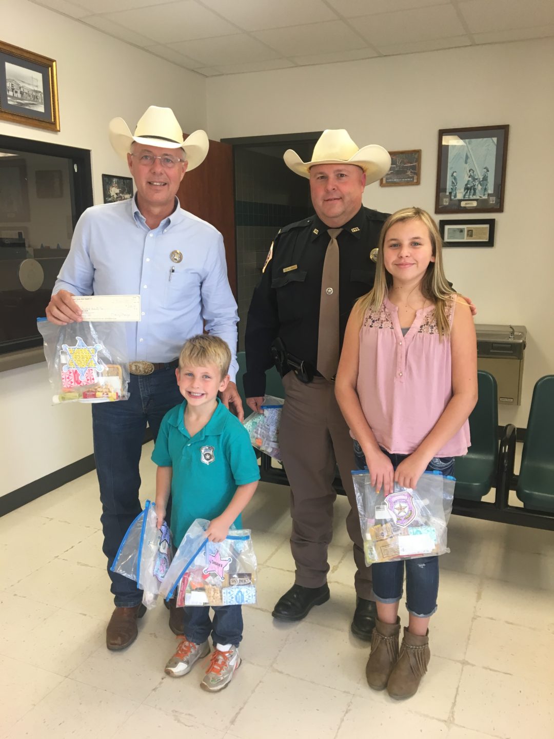 HCSO Gets a Surprise Gift - The Messenger News