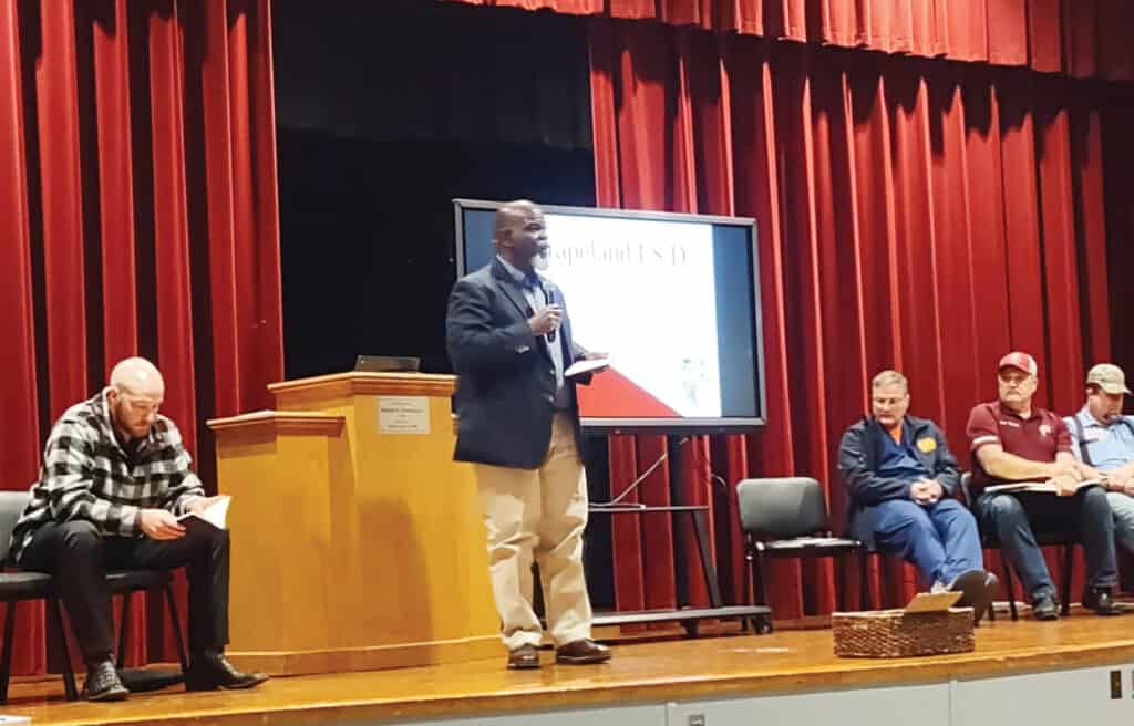 Grapeland ISD Board Considers Four-Day School Week - The Messenger News