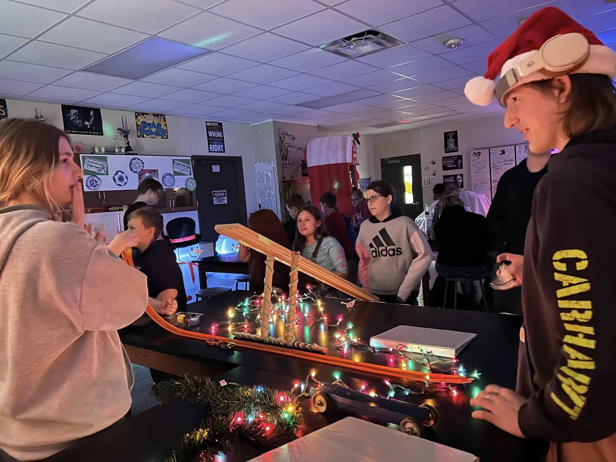 Latexo Students Hold Christmas Engineering Workshop - The Messenger News
